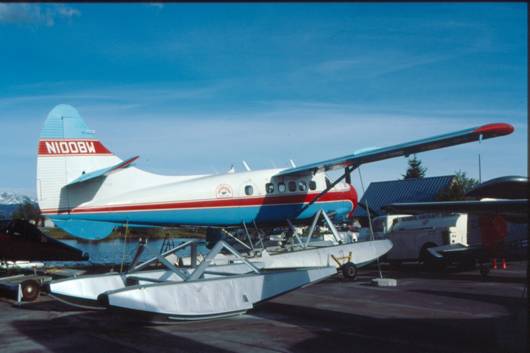 N100BW (58) of Rainbow King Lodge taken at Lake Hood 26.05.98 by Ruben ...